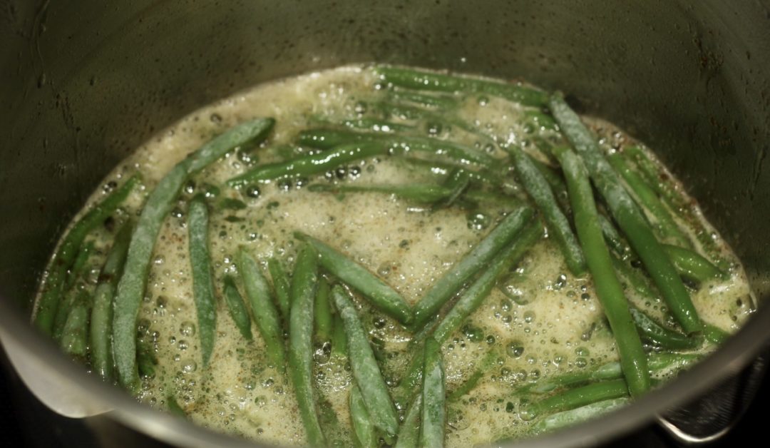 Sautéed Green Beans with Garlic and Capers – Springhouse Turtle